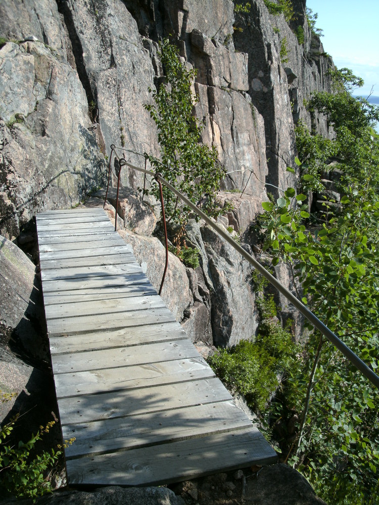 Acadia National Park - Precipice Loop - Maine Trail Finder